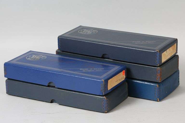 5 Smith & Wesson Handgun Boxes - Montrose Auction, Inc