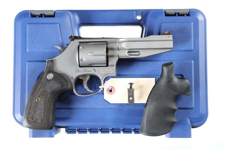 Smith & Wesson 686-6 Pro Series Revolver .357 mag - Montrose Auction, Inc