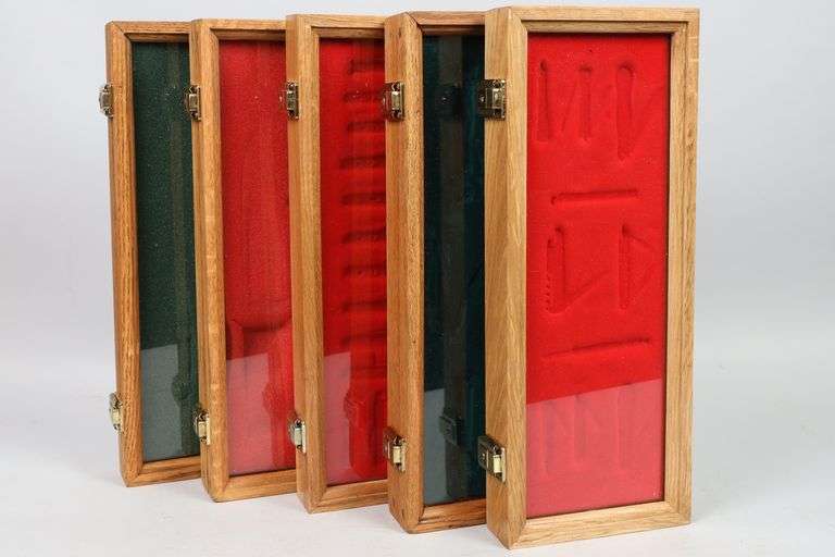 5 Shadow boxes - Montrose Auction, Inc