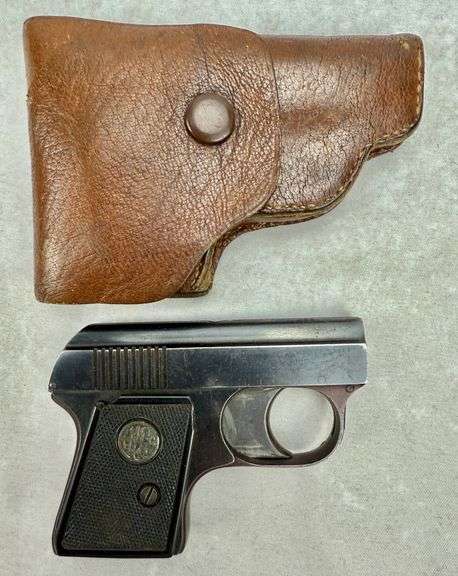 EMGE Germany Starter Pistol - Mantle Auctioneer