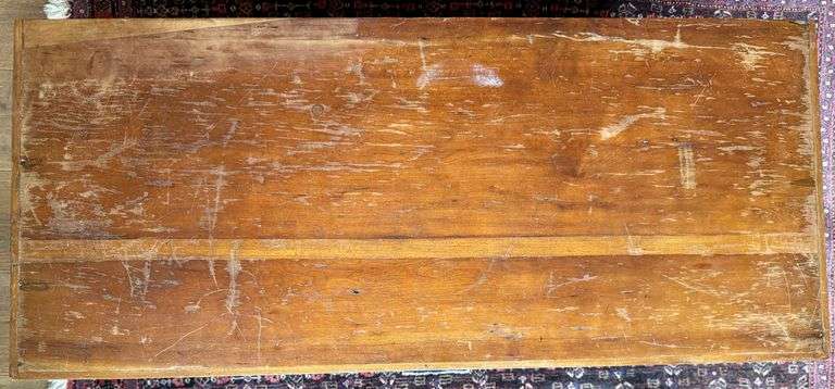 Antique Wood Blanket Chest - Mantle Auctioneer