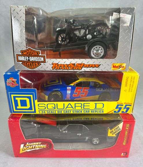 Johnny Lightning Camaro, Square D Nascar, Harley Davidson Tow & Show ...