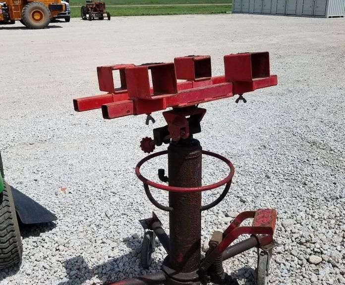 Fuel Tank Jack - Adam Marshall Land & Auction, LLC