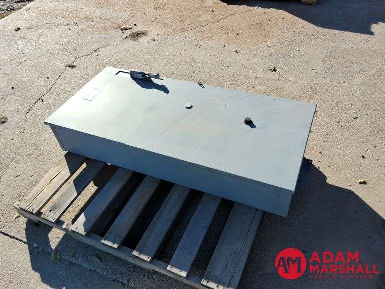 Well Guard Square D 100AMP Control Panel - Adam Marshall Land & Auction ...
