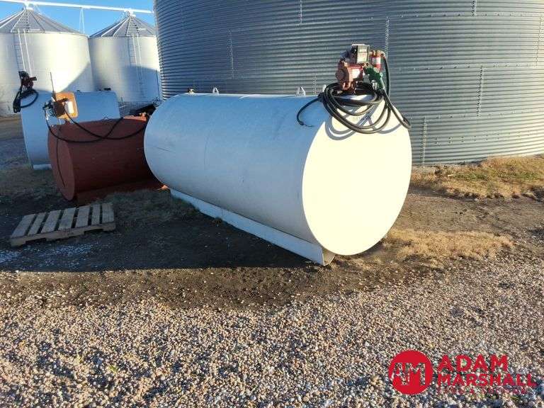 Fill-Rite Fuel Tank - 2000 Gallon - Adam Marshall Land & Auction, LLC
