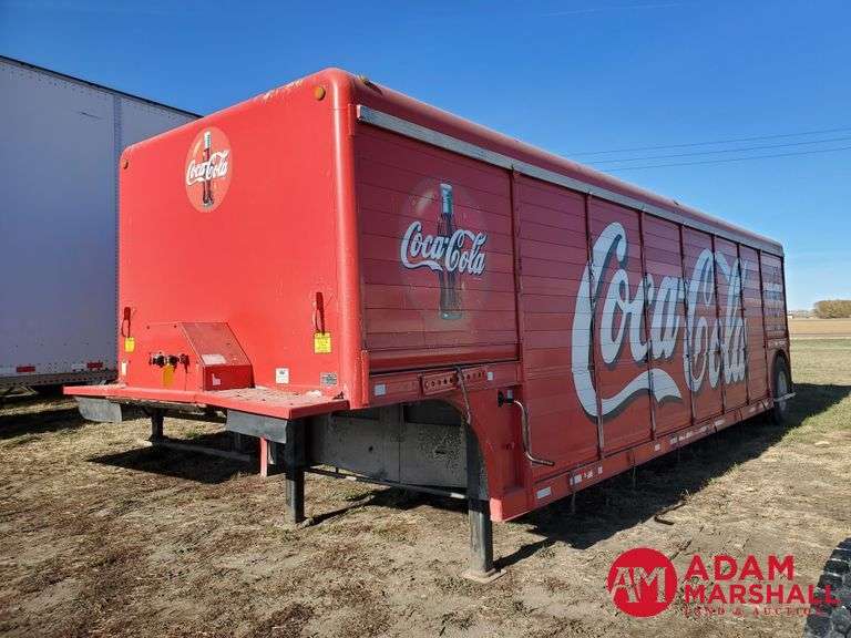 2006 Hackney 16-Bay Beverage Trailer - Adam Marshall Land & Auction, LLC