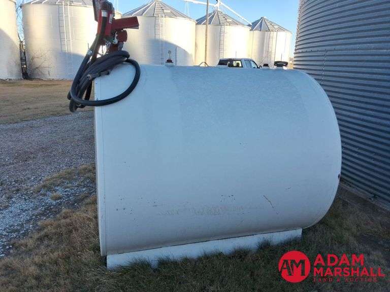 Fill-Rite Fuel Tank - 1000 Gallon - Adam Marshall Land & Auction, LLC