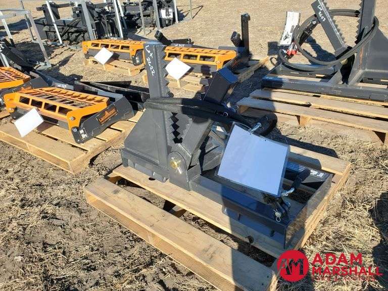 Unused Land Honor Hydraulic Post Puller - Adam Marshall Land & Auction, LLC