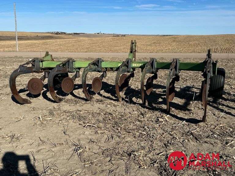 John Deere 7 Shank V Ripper - Adam Marshall Land & Auction, LLC