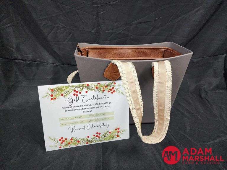 Versa Tote and Make Up - Adam Marshall Land & Auction, LLC