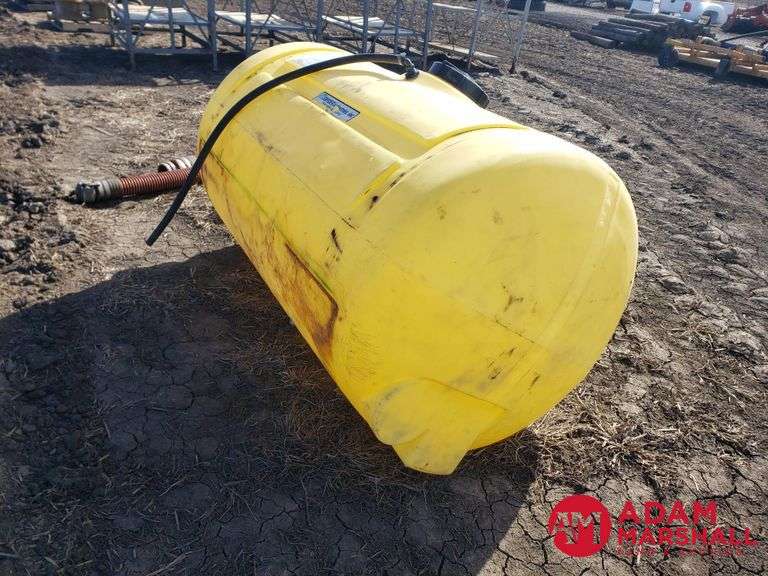 Snynder Polyolefin Agri Tank, 300 Gallon - Adam Marshall Land & Auction ...