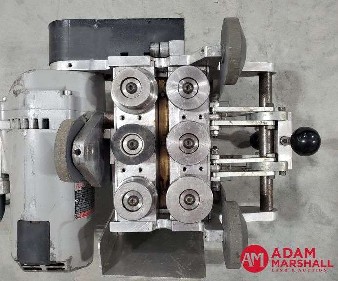 Varco Pruden Corded Bi-Directional Seamer W/Case - Adam Marshall Land ...