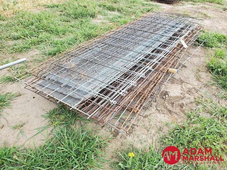 (17) Wire Woven Hog Panels w/ Screen - 3 Ft H, 7-10 Ft L - Adam ...