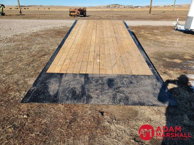 Unused Industrias America Loading Ramp - Adam Marshall Land & Auction, LLC