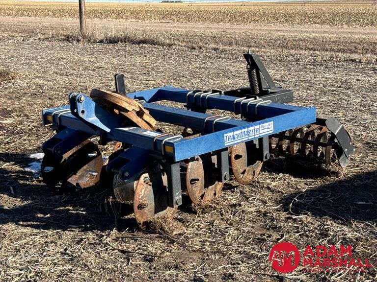 Blu-Jet Trackmaster Pivot Track Closer - Adam Marshall Land & Auction, LLC