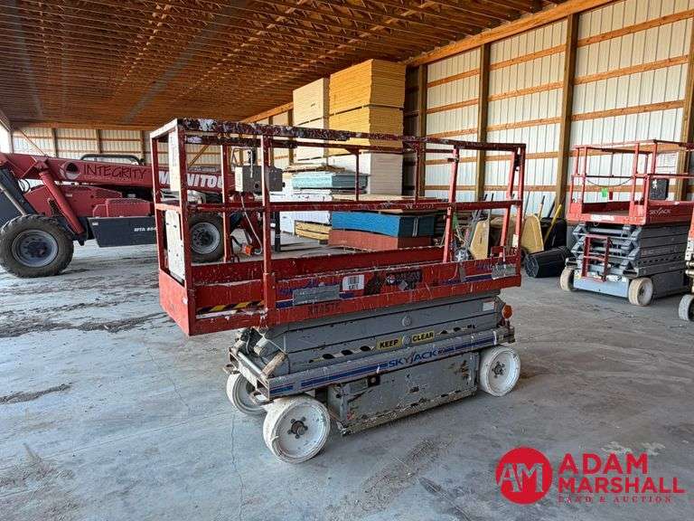 2006 Sky-Jack SJIII 3220 Scissor Lift - 20FT - Adam Marshall Land ...