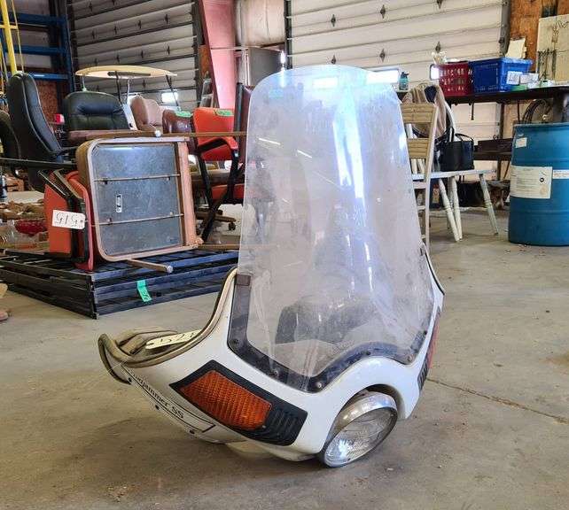 Vetter Windjammer SS Motorcycle Fairing with Windshield - Adam Marshall ...