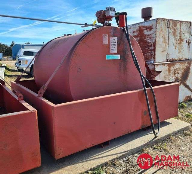 1,000 Gallon Steel Diesel Storage Tank with Pump & Containment Basin ...