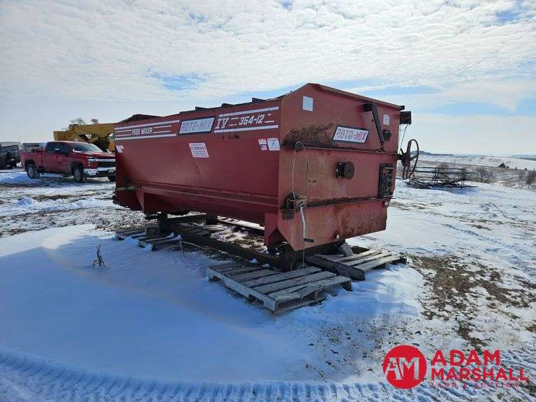 Roto-Mix 354-12 Feed Mixer Tub - Adam Marshall Land & Auction, LLC