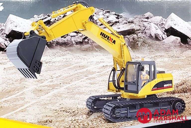 Unused Hui Na Toys Model 1535 1:14 Scale 15CH Remote Control Excavator ...