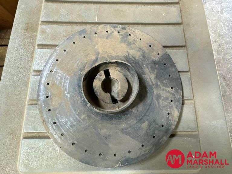 (12) John Deere Small Corn Disks - Adam Marshall Land & Auction, LLC