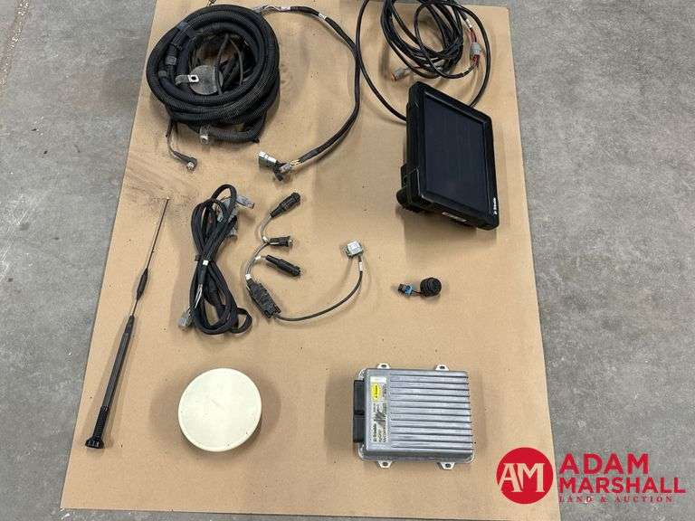 Trimble FMX 1000 Display w/ Receiver - Adam Marshall Land & Auction, LLC