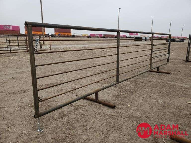 24FT Free Standing Panel with 8FT Gate - Adam Marshall Land & Auction, LLC
