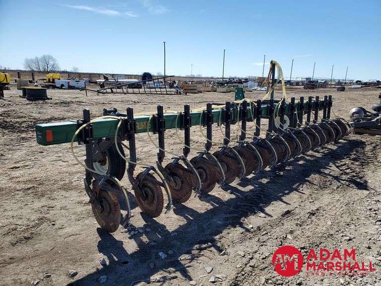 Hawkins 8R18 Fertilizer Applicator - Adam Marshall Land & Auction, LLC
