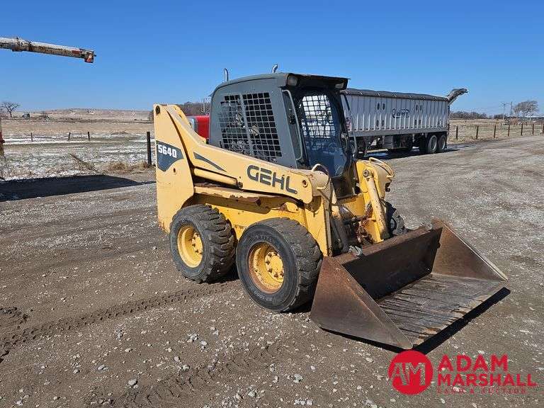 Gehl 5640 Skid Loader - Adam Marshall Land & Auction, LLC