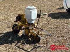Single Row Planter - Adam Marshall Land & Auction, LLC