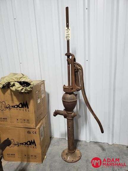 Hoosier G7 Cast Iron Well Water Hand Pump - Adam Marshall Land ...