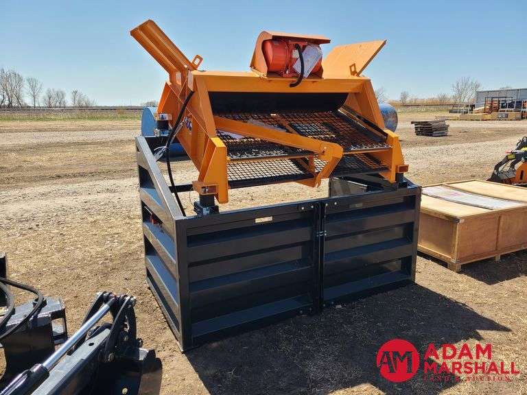 Paladin US Vibratory Rock Screen - Adam Marshall Land & Auction, LLC