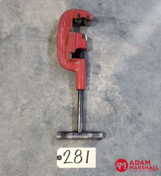 Reed Heavy Duty Pipe Cutter - Adam Marshall Land & Auction, LLC