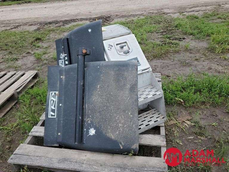 Semi Access Saddle Box w/ Storage & (2) ¼ TRP Fenders - Adam Marshall ...