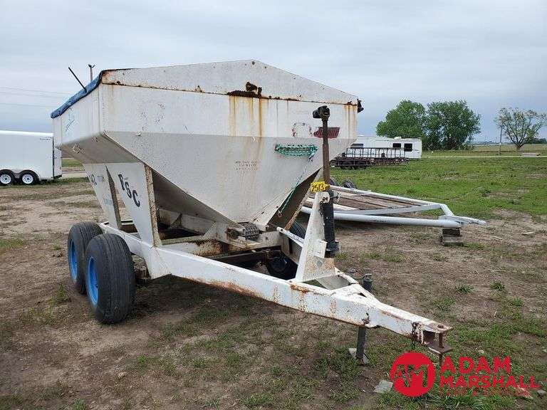 Willmar Pull Type Dry Fertilizer Spread Trailer - Adam Marshall Land ...