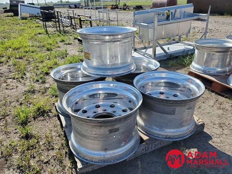 (5) Alcoa Aluminum Rims - Adam Marshall Land & Auction, LLC