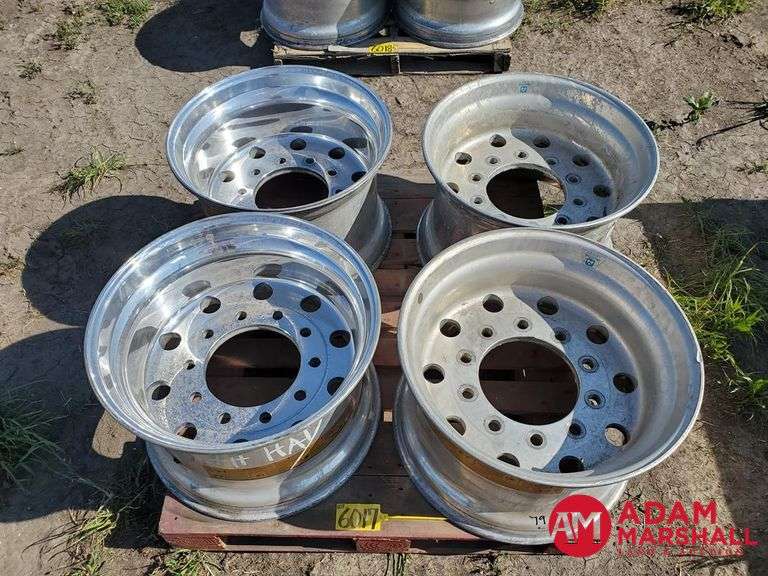 (4) Alcoa Aluminum Rims - Adam Marshall Land & Auction, LLC