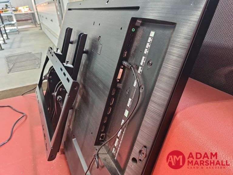 LG 43UH5F-H 43" TV, Attached Mounting Bracket & Remote - Adam Marshall ...