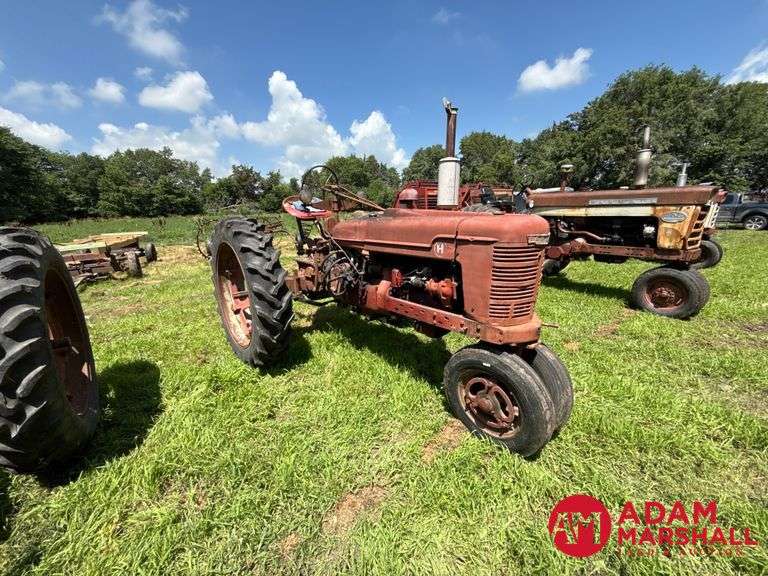 1947 Farmall H Tractor - Gasoline - Adam Marshall Land & Auction, LLC