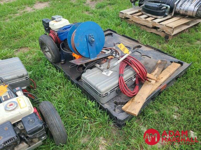 Well Wizard 3013 Bladder Pump - Adam Marshall Land & Auction, LLC