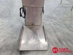 BUNN Iced Tea Brewer and Accessories - Adam Marshall Land & Auction, LLC