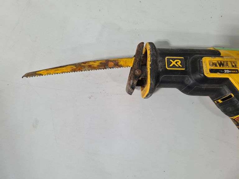 DeWalt DCS367 20V Cordless Reciprocating Saw - Adam Marshall Land ...