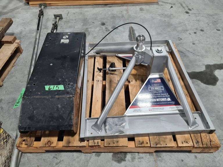 Andersen Hitches Ultimate Fifth Wheel Hitch System - Adam Marshall Land ...