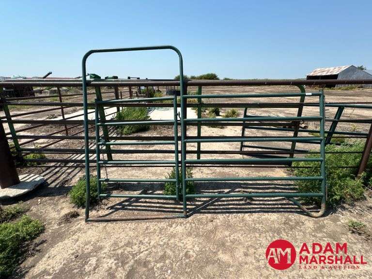 10FT Portable Livestock Panel w/ 4FT Bow Gate - Adam Marshall Land ...