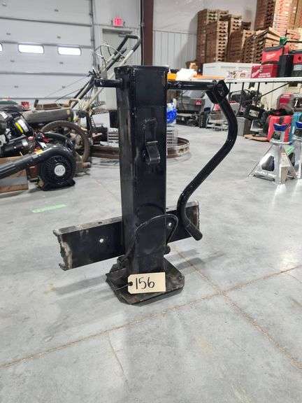 Heavy-Duty Dual Pin Spring Loaded Drop Leg Jack - Adam Marshall Land ...