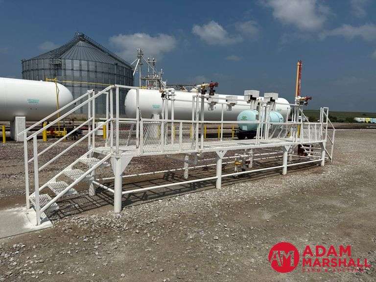 Anhydrous Tank Fill Stank Platform - Adam Marshall Land & Auction, LLC