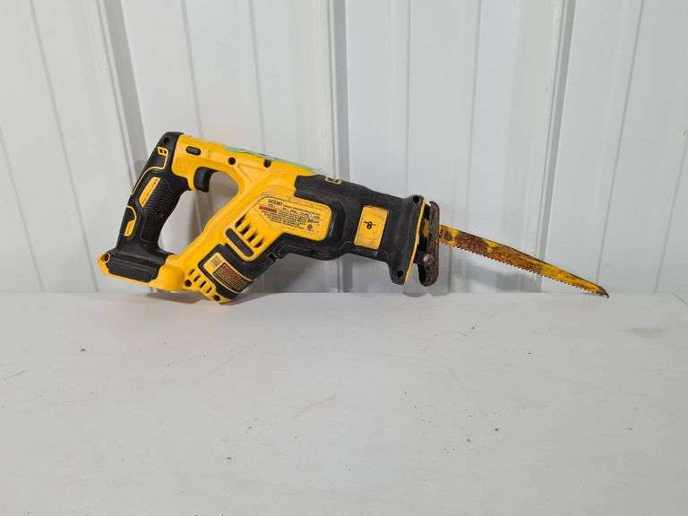 DeWalt DCS367 20V Cordless Reciprocating Saw - Adam Marshall Land ...