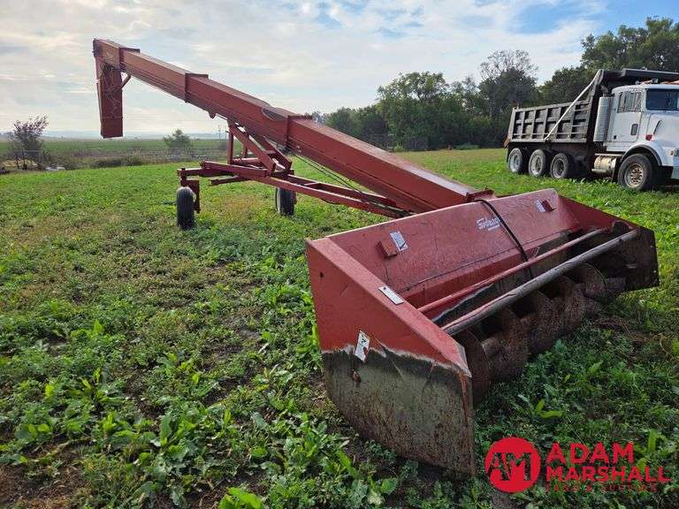 Sudenga Ground Load Paddle Elevator - Adam Marshall Land & Auction, LLC