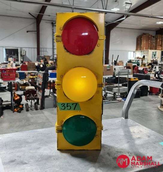 Light Up Traffic Light - Adam Marshall Land & Auction, LLC
