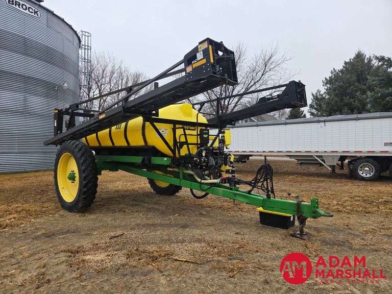 2004 Best-Way Field Pro III Sprayer - 90FT - Adam Marshall Land ...
